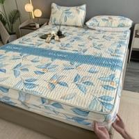 China Experience the Cooling Sensation with The 2024 Model Silk Bedding Set in Europe Style for sale