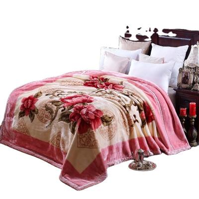 China Stay Warm and Comfortable with our Double Thick Chunky Soft Fleece Plush Bed Blanket for sale