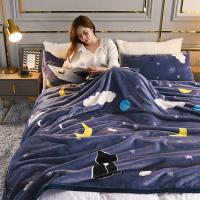 China 300g Solid Color Polyester Polar Fleece Throw Blanket for Home Custom Promotion for sale