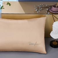 China 300tc Golden Mulberry Silk Three-dimensional Composite Pillow Customized Thread Count for sale