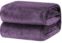 China Customized Size Popular Soft Polyester Throw Blanket Coral Fleece Blankets For Travel for sale