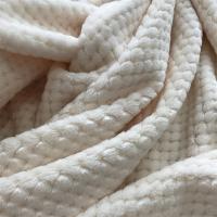 China All-Season Custom Solid Square Flannel Blanket 300GSM Coral Fleece Sofa Throw Blanket for sale