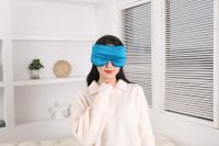 China Home Custom 100% Handmade Mulberry Silk Eye Masks Blackout Luxury Sleep Eye Mask for sale