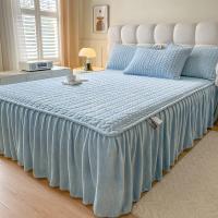 China Single Bed Coral Velvet Bedspread with Lace Padding Anti-Static Cotton Flannel Bed Skirt for sale