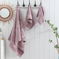 China All-Occasion Cut Velvet Jacquard Leaves Bath Towel Set for Grade Gifts on Earth Day for sale