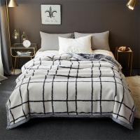 China Jacquard Weave Coral Fleece Raschel Blanket for Winter Thickened Plush Nap Cover Bed for sale