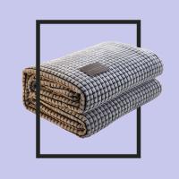 China Soft and Comfortable Milk Fleece Blanket for Child Single Bed or Air Conditioning for sale
