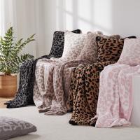 China Home Appliance Comfortable Knitted Throw Blanket with Leopard Zebra Print in 22 Colors for sale