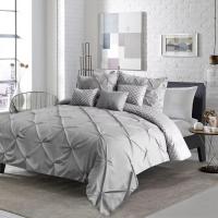China Popularity Stock 90GSM 3 Pieces Pintuck Cover Soft Microfiber Bedding Set All-Season Customized Zipper Closure for sale