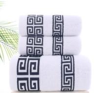 China Advantage Eco-friendly and Comfortable 100% Cotton Cross Border Bath Towel for Hotel for sale
