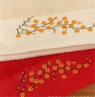China 100% Pure Cotton Direct Embroidered Soft Absorbent Home Towels Ideal for All Age Group for sale