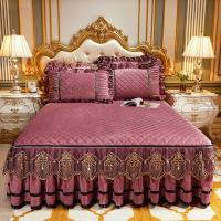 China Customized Size Winter Bedspread Slip Set with Luxury Embroidered Bedding 3-Piece Set for sale