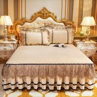 China Customized Size Winter Bedspread Slip Set with Luxury Embroidered Bedding 3-Piece Set for sale