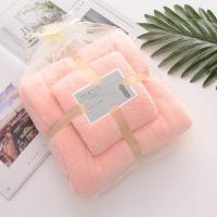 China Home Hostel density Coral Velvet Bath Towel Set Soft and Absorbent with Plain Lace for sale