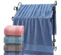 China Highly Absorbent 32S Cotton Towel with Gold Edge and Solid Color Cut Pile Pattern for sale