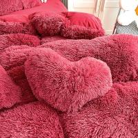 China Ins Red Color Warm Mink Velvet Crystal Bedding Set for Winter Bed Linen Quilt Cover for sale