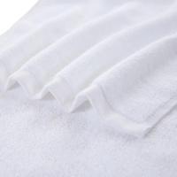 China Customer Logo 600 GSM 100% Cotton Square Towel for Quick Drying and Soft Touch for sale