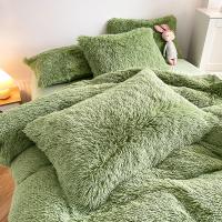 China RTS Moss Green Color Luxury Shaggy Warm Mink Velvet Crystal Bedding Set for Winter for sale