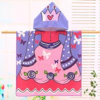 China Design Home Microfiber Kids Hooded Cape Bathrobe Cartoon Printing Wearable Bath Towel Spot for sale