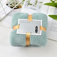 China Coral Velvet Towel Set 35*75cm Hypoallergenic and Absorbent Perfect Souvenir Return Gift for sale