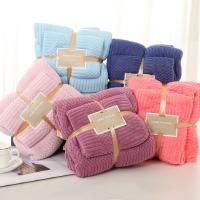 China Thickened Microfiber Coral Fleece Bath Towel Set 2 in 1 for Square 250GSM Face Towel for sale