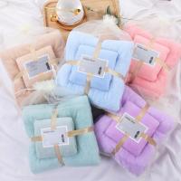 China Custom Green Microfiber Towel Set High Density 2-Piece Coral Velvet 70*140cm 35*75cm for sale