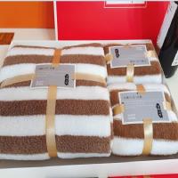 China Thickened Warp Knitted Plush Cationic Set 3 in 1 Towel for Designer Bathroom as shown for sale