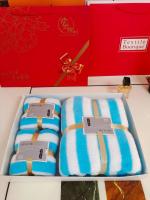 China Thickened Warp Knitted Plush Cationic Set 3 in 1 Towel for Designer Bathroom as shown for sale
