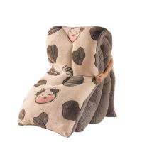 China Customized Logo Bedspread Quilt Velvet Embroidery Warm Thick Quilt Winter Quilt Plush Ready for sale