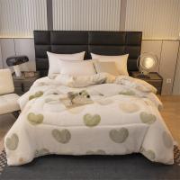 China Customized Logo Bedspread Quilt Velvet Embroidery Warm Thick Quilt Winter Quilt Plush Ready for sale