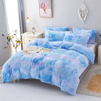 China Blue Tie Dye Gradient Luxury Shaggy Duvet Bedding Set with 133x72 Fabric Density for sale