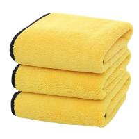 China Thick Coral Velvet Car Towel Made of Polyester Fiber for Soft and Cleaning Experience for sale
