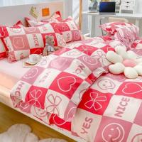 China Fashionable Attractive Style Duvet Bedding Set with Anti Dust Mite Fabric Density 173*118 for sale
