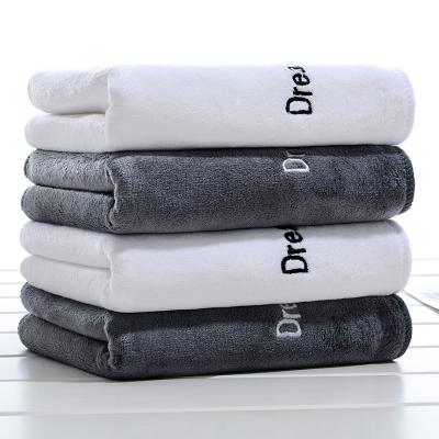 China Multicolor Laser Marking Printing Embroidery Microfiber Beach Towel for Fitness for sale
