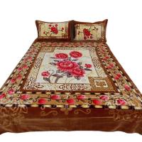 China Upgrade Your Bedding with Customizable Cotton Filling Set and Super Soft Fluffy Blanket for sale