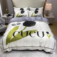 China 200TC All-Season Luxury Bed Sheets King Size Bedding Set with Fashion Name Design for sale