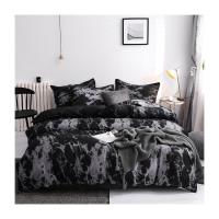 China Personalized Comfort and Style Custom Logo King Bedding Set for Modern Fashion Designers for sale