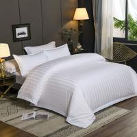 China 133*60 Fabric Density 4pcs Bedding Set for 2.5m Application Size Cotton Comforter Sets for sale