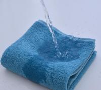 China Revolutionize Your Bath Experience with Our 70*140cm Bath Towel in Solid Color Stripes for sale