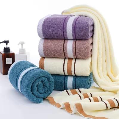 China Customizable Luxury Hotel Embroidery Thick Super Soft 100% Cotton Bathroom Towel Sets for sale