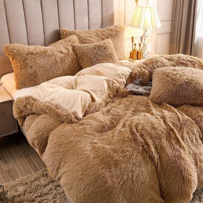 China Crystal Velvet Plush Fluffy Bedding Four-piece Set Comforter with 100% Polyester Fibre for sale