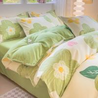 China 8PCS Printed Microfiber Bedding Sets with Matching Curtains in Customized Colors for sale