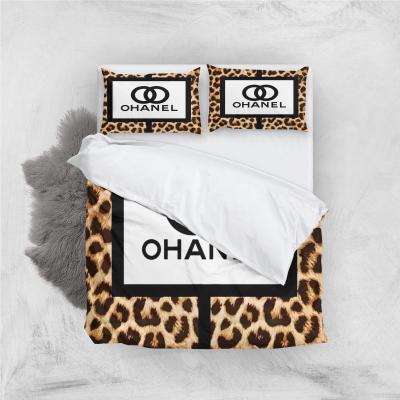 China Hotel Style Bedding Set Luxury King Size 100% Polyester 3D Printed Comforter Covers for sale