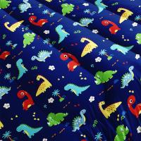 China Add a Touch of Sophistication to Your Bed with Geometric Pattern Flannel Bedding Set for sale