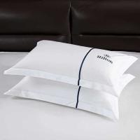 China Luxury 5 Star Hilton Bedding Set Linen in 400TC Solid Pattern with Custom Duvet Cover for sale