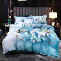 China 2023 Washed Silk Comfortable Beddinmg Set Diagonal Printing Bed Sheets luxury Bed Cover Flower for sale
