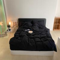 China 1.2m 4 feet King-Size Bedding Set in Solid Black Washed Cotton with Matching Curtains for sale