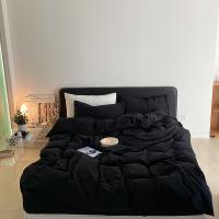 China 1.2m 4 feet King-Size Bedding Set in Solid Black Washed Cotton with Matching Curtains for sale