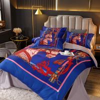 China Home Luxury Bedding Set with Matching Curtains and Customizable Duvet Cover for sale