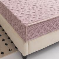China Single Piece Winter Warm Coral Velvet Bed Cover With Non-slip Mat Ideal for Home for sale